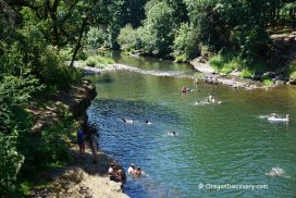 Hannah Covered Bridge | Thomas Creek - Oregon Discovery