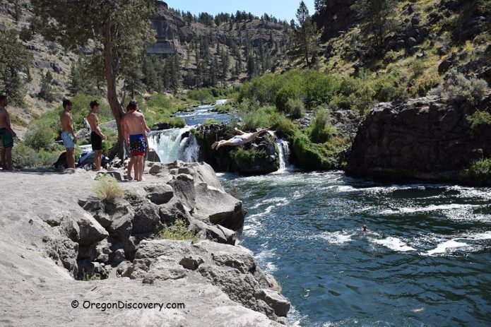 Steelhead Falls - Easy Hike to a Hidden Waterfall on the Deschutes ...