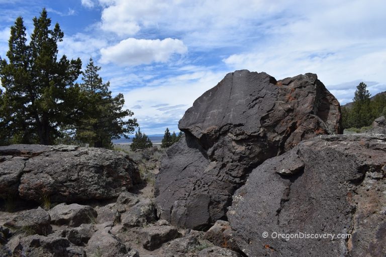 Picture Rock Pass Petroglyphs Site | Southern Oregon - Oregon Discovery