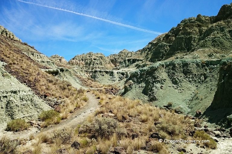 John Day Fossil Beds - A Place To See The Ancient History Of Our Planet ...