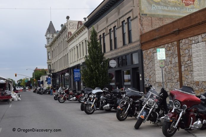 Baker City - Western Ranch Town With Classic Architecture - Oregon ...